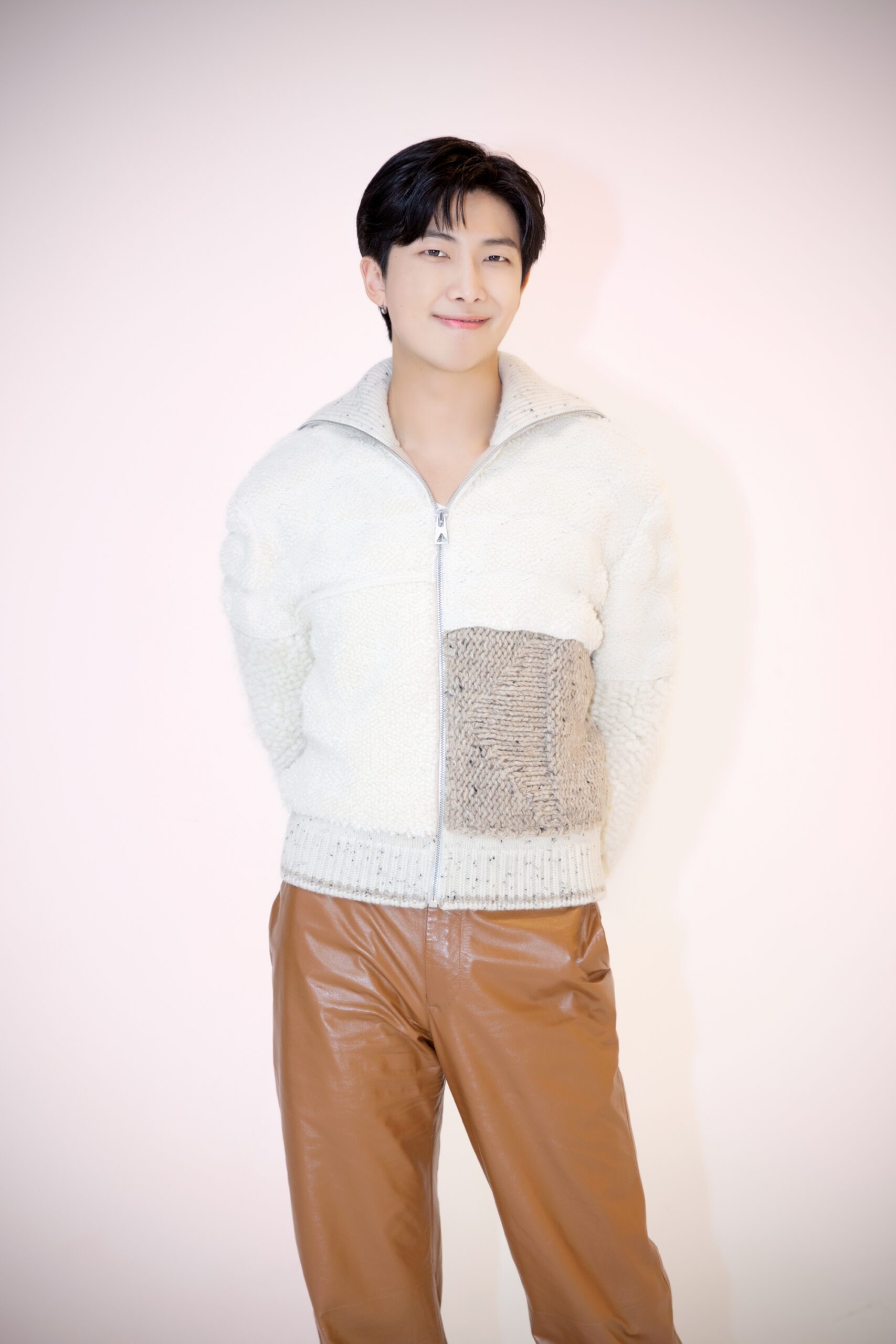 BTS RM ‘Wild Flower’【歌詞・和訳・日本語訳・ミュージックビデオ】 | BTS 防弾少年団 【情報サイト】