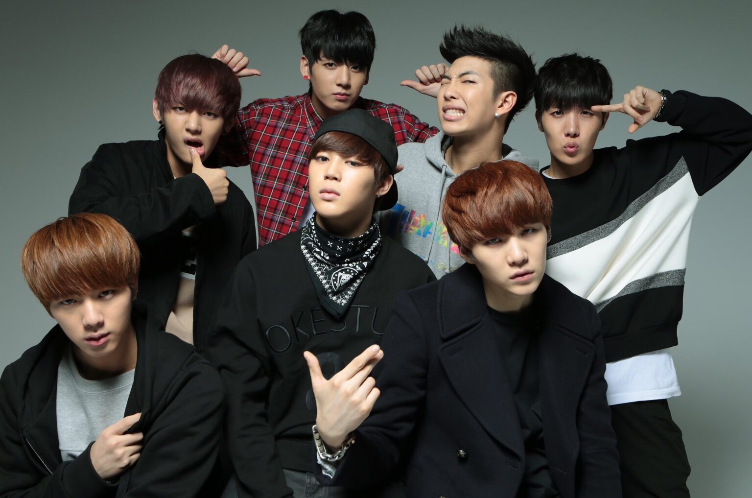 BTSの写真集付き「女性自身 2022年12月27日号」が発売決定！！発売日・購入方法 | BTS 防弾少年団 【まとめ情報サイト】