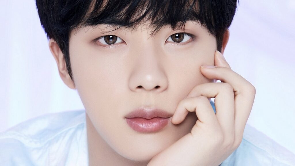 BTS ジンの魅力を最大限に引き出した写真集「LANEIGE | JIN PHOTOBOOK」が発売決定！！発売日・購入方法 | BTS 防弾 ...